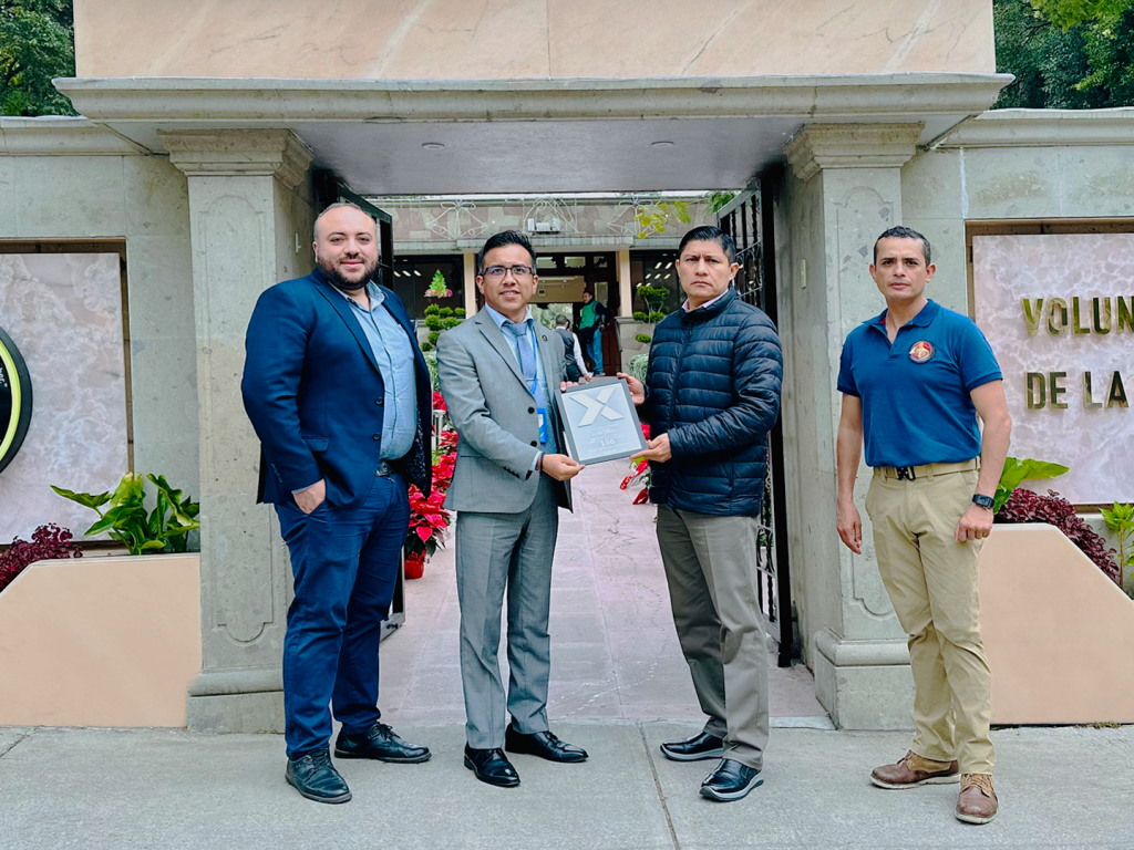 IEXE Universidad y SEDENA: celebrando un exitoso convenio educativo ...